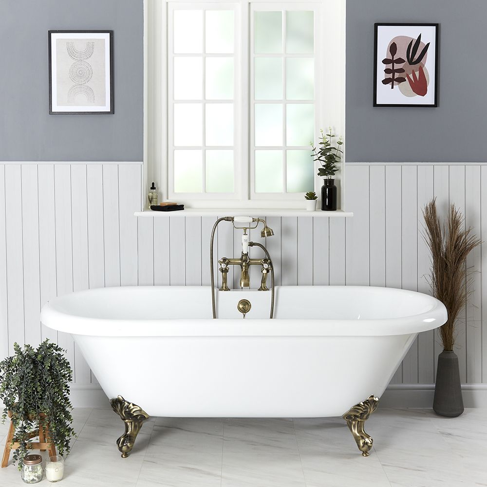 Roll top bath store